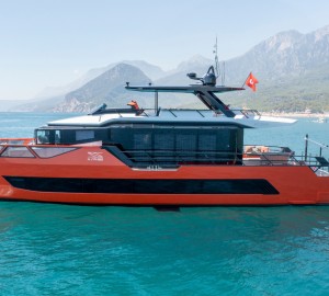 Yacht EDGE, Sarp 85 | CHARTERWORLD Luxury Superyacht Charters